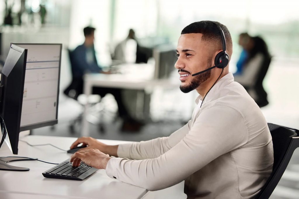 Jabra Engage 40 - Tech & Go